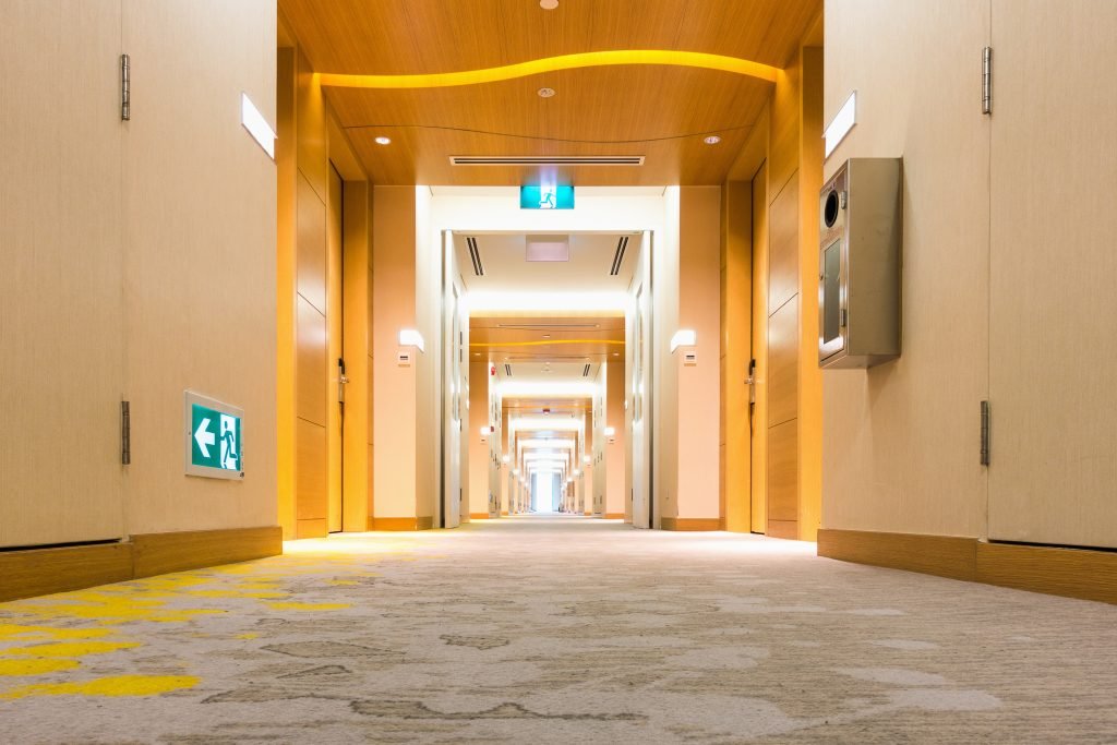 Intelligent Exit Signs for Safer Evacuations